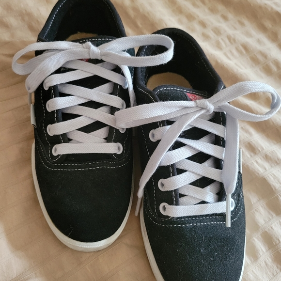 Vans | Shoes | Y2k Vintage Euc Vans Black Suede Sneakers Boys 5womens 8 ...